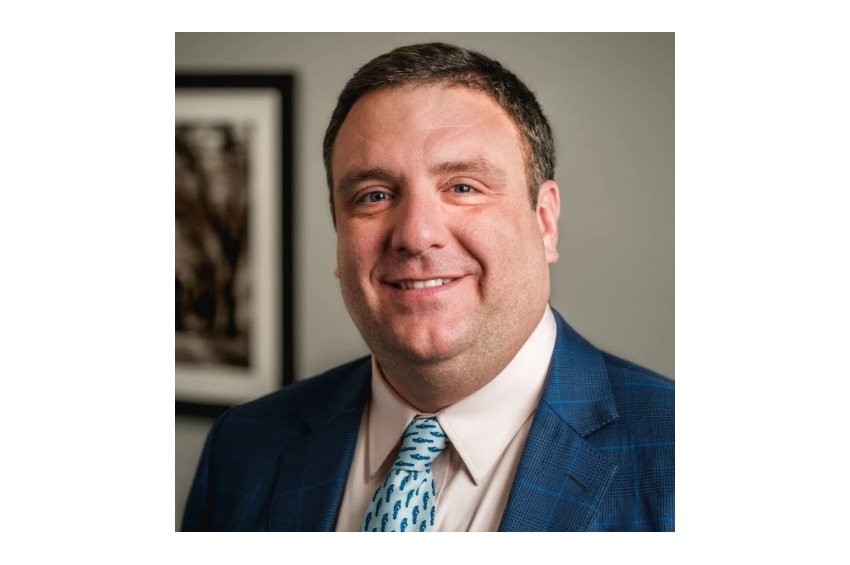 Photo | David Theard-2023 Headshot | American Heart Association