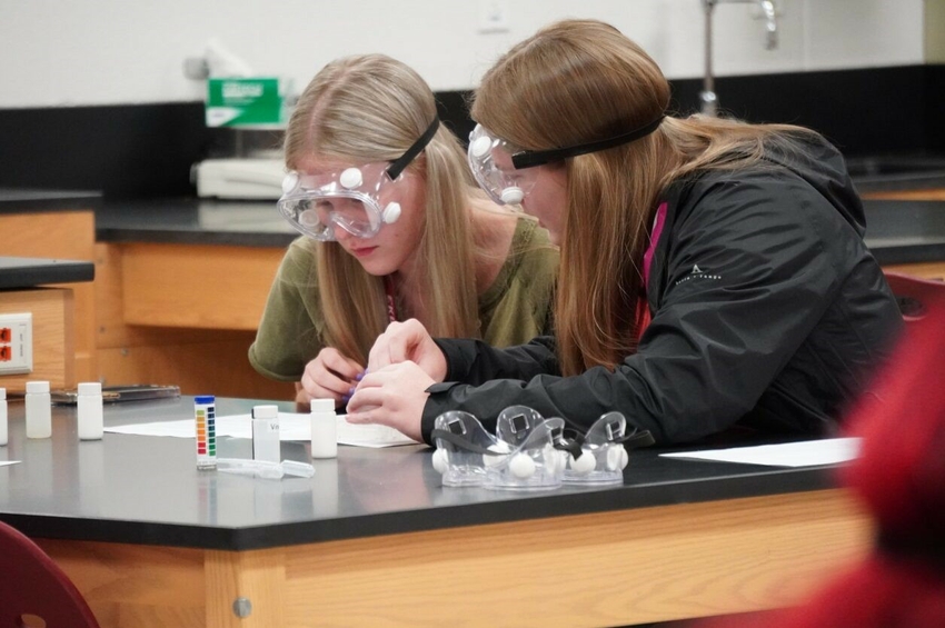 Eastern Kentucky high school girls explore STEM education, careers ...