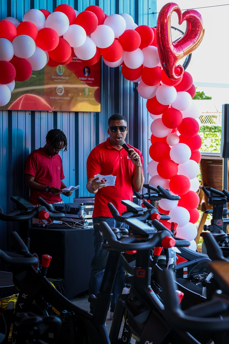 Photo | Emcee Jonathan Thomas | American Heart Association