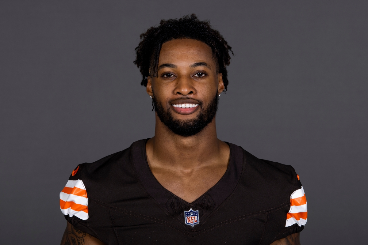 NFL Player Ambassadors urge fans to learn lifesaving CPR in 90 seconds ...