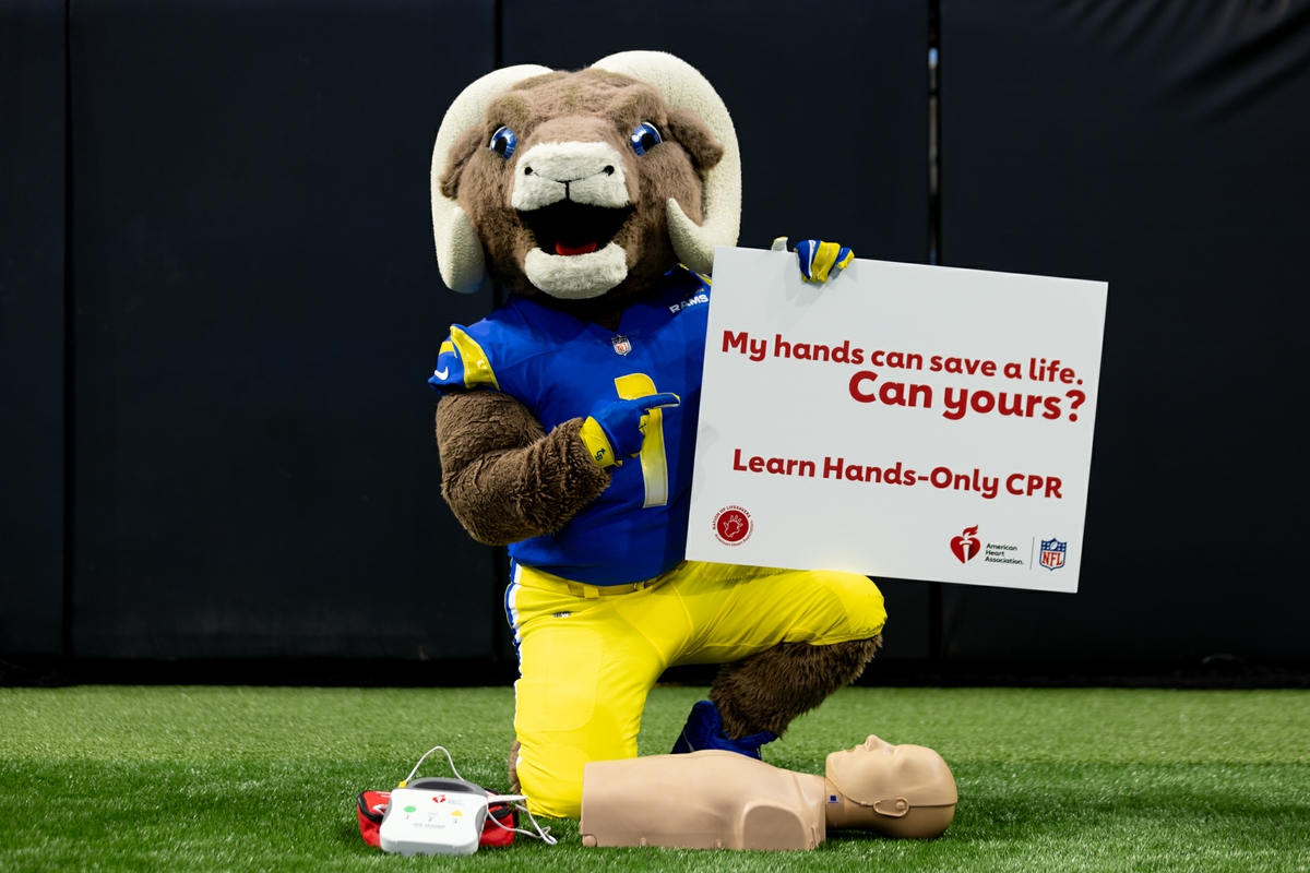 Photo | Rams Mascot, Rampage, promotes learning CPR at the Mascot ...