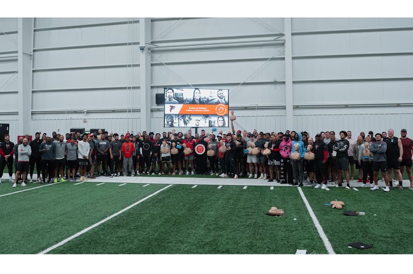 Photo | Falcons Hands-Only CPR and AED Training Group Photo | American ...