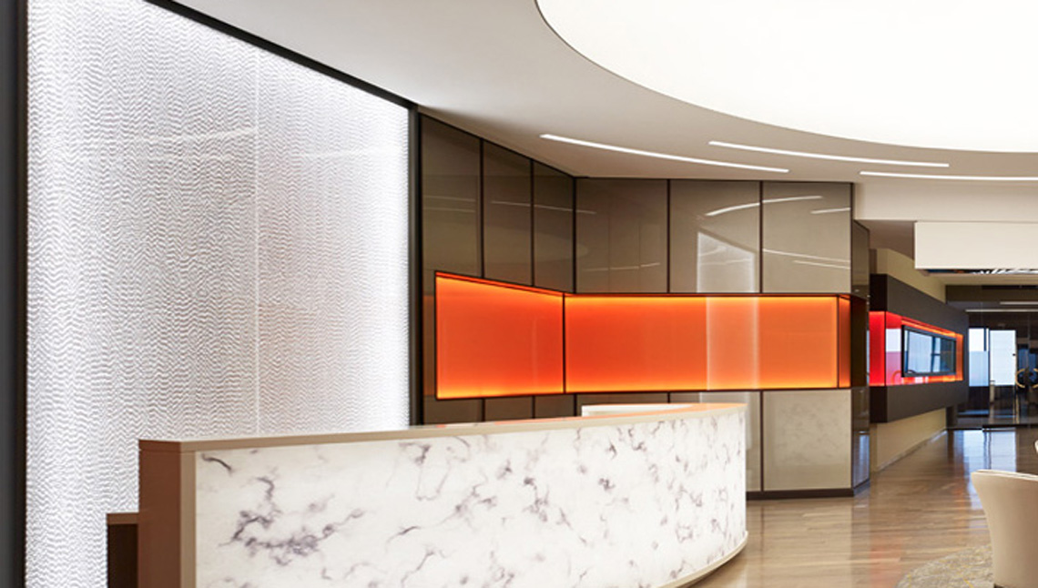 Financial Institution: Feature Wall – Sensitile