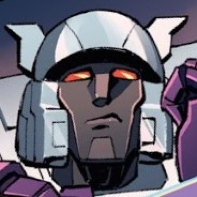 Blaster (Transformers Shattered Glass) - IDW Publishing