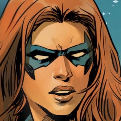 Colleen Edwards as Nightwing Gold (Earth-0) - DC Comics