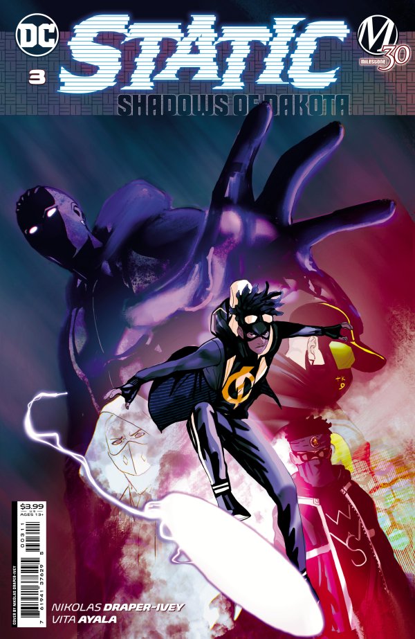 Sara Quinones (Earth M) - DC Comics