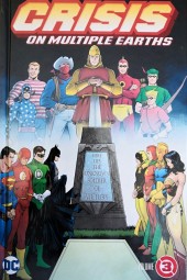 Crisis on Multiple Earths Vol. 3 HC Reviews