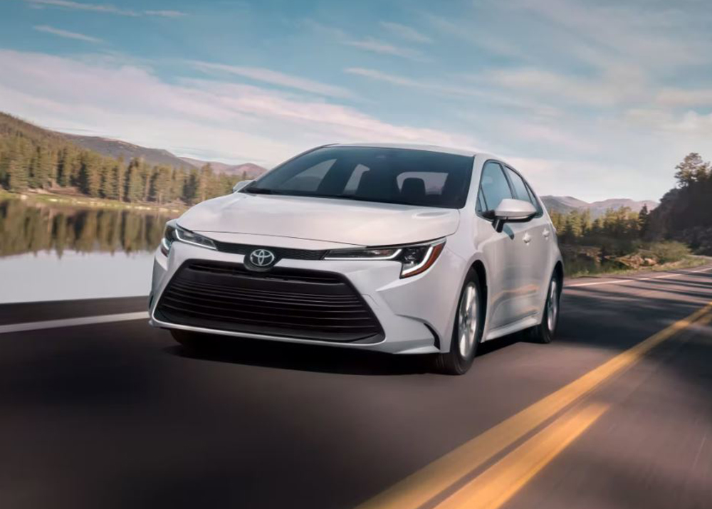 Which is Better? The 2023 Toyota Corolla vs. 2023 Honda Civic