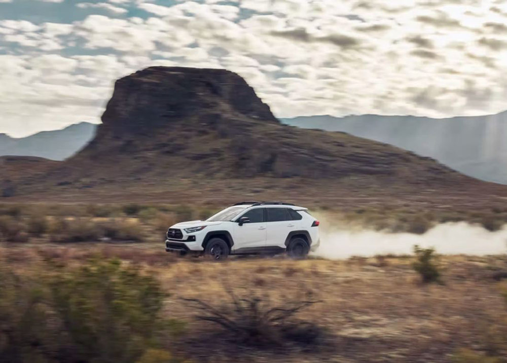2023 Toyota RAV4 Adventure vs. TRD Off-Road | Compare Specs
