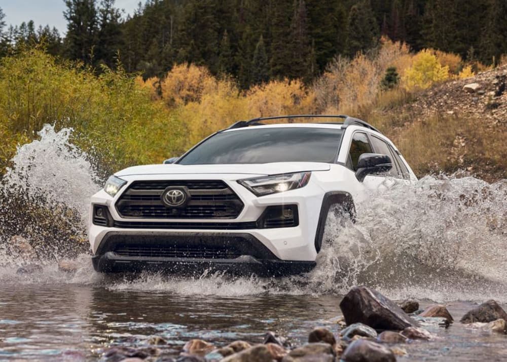 2024 Toyota RAV4 vs. Honda CR-V | Specs & Features Comparison