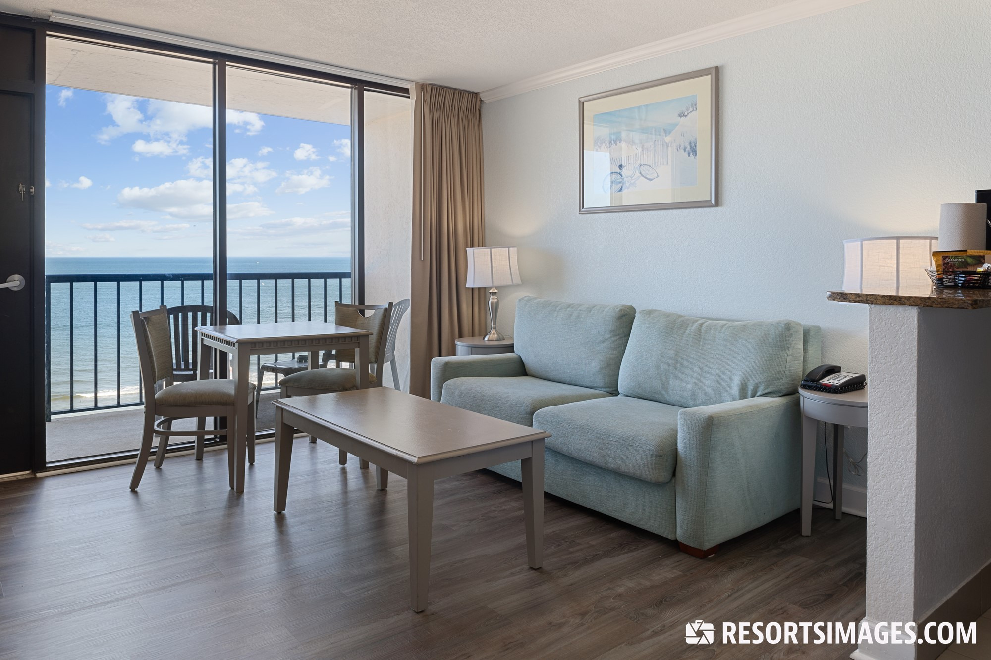 Beach Quarters Resort Timeshares | Virginia Beach, Virginia
