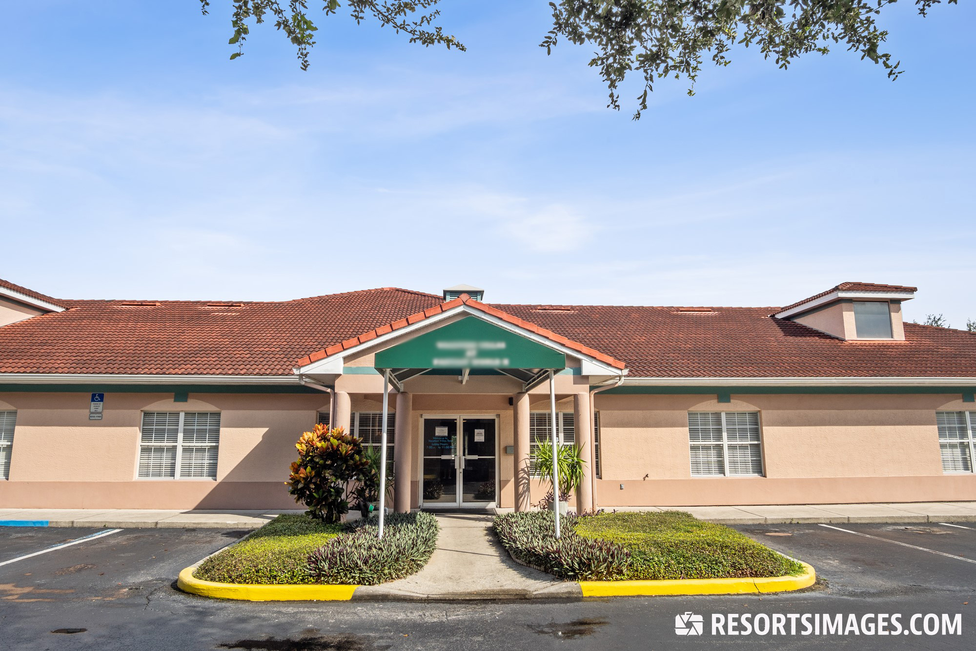 Vacation Villas at FantasyWorld Timeshares | Kissimmee, Florida