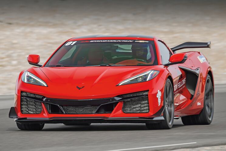 The Class of Z06 | Issue 166 | Corvette Magazine