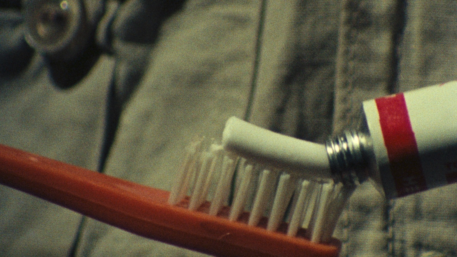 Janus Films — Toothache