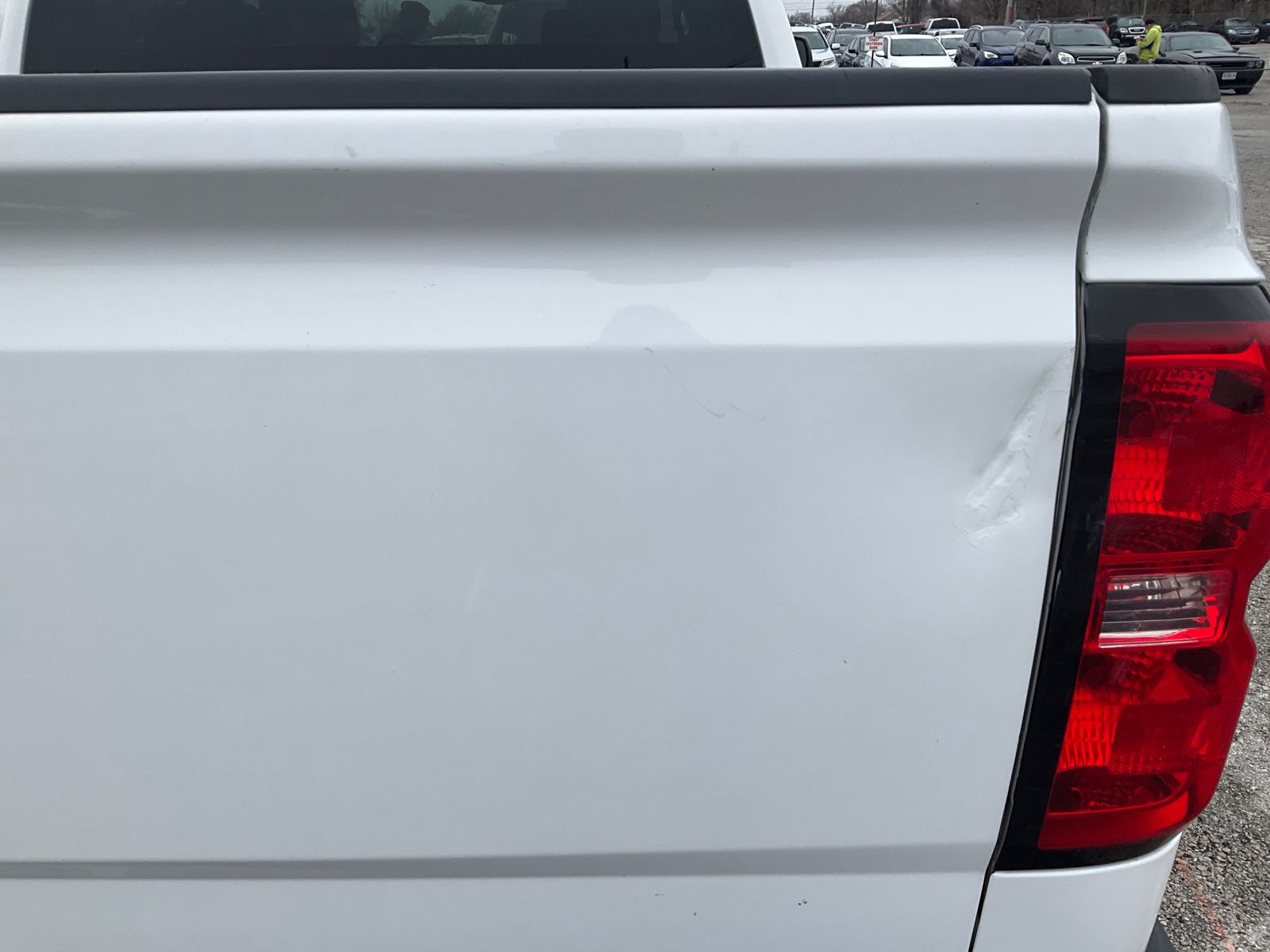 Hood (Dent/No Paint Dmg)