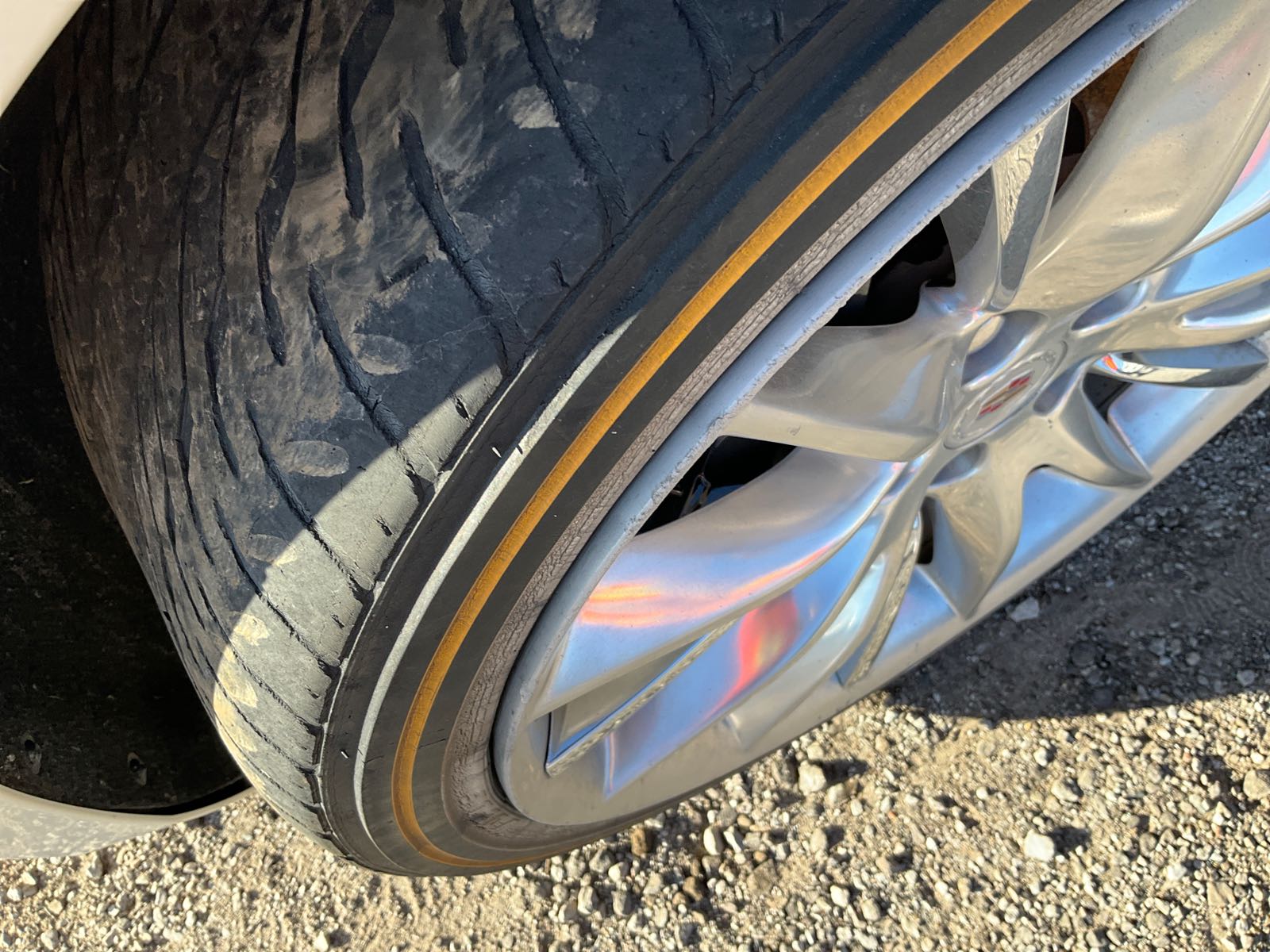 LR Wheel (Curb Rash)