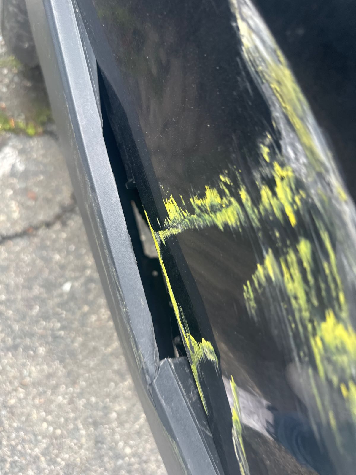 Rear Bumper Cover (Scraped)