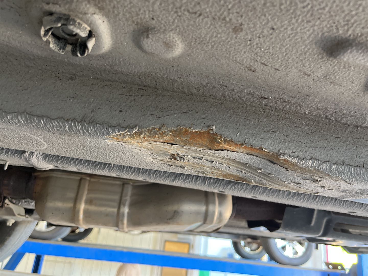 LF Outer C.V. Boot (Torn)