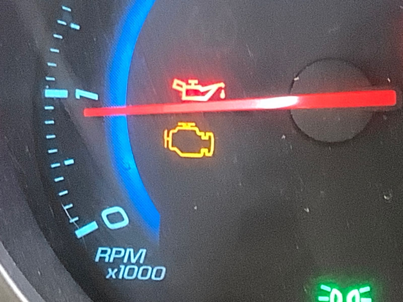 Warning - Oil Pressure (On)