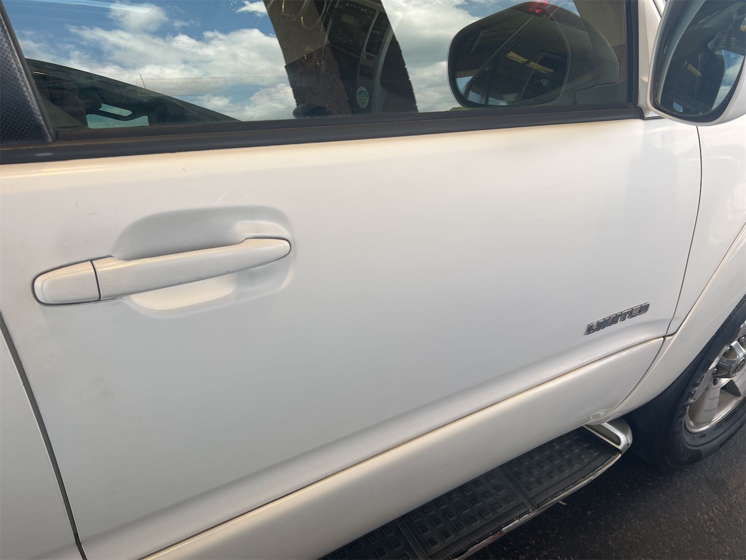 RR Door (Dent/Paint Dmg)