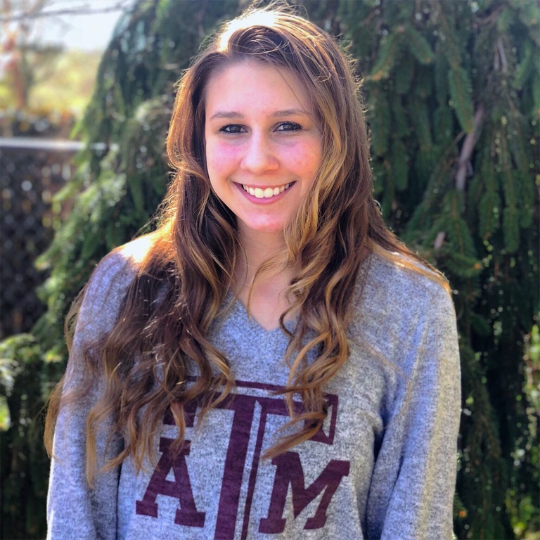 Chloe Stepanek | Swimcloud