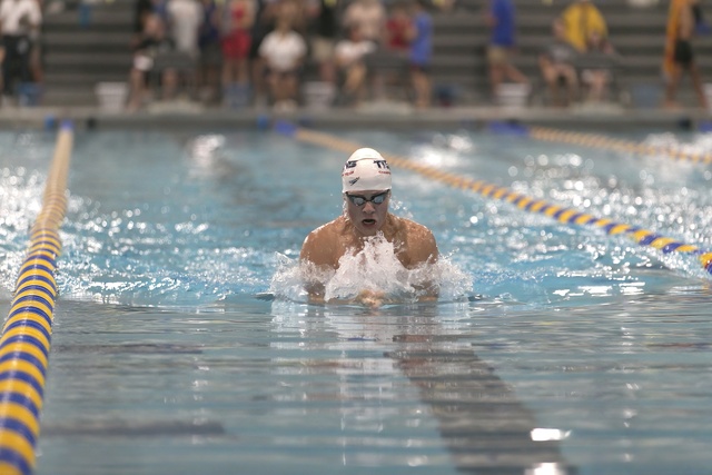 Nicholas Caporaso | Swimcloud