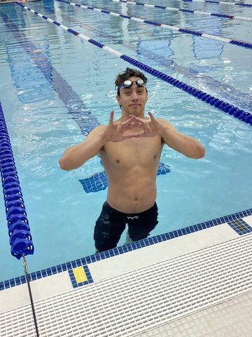 Tolu Young | Swimcloud