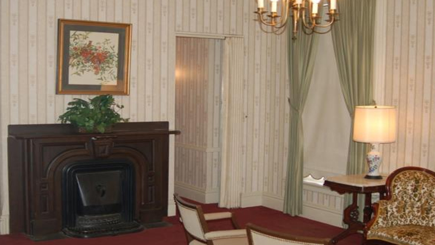 Lyons Funeral Home & Cremations - Thomaston, CT