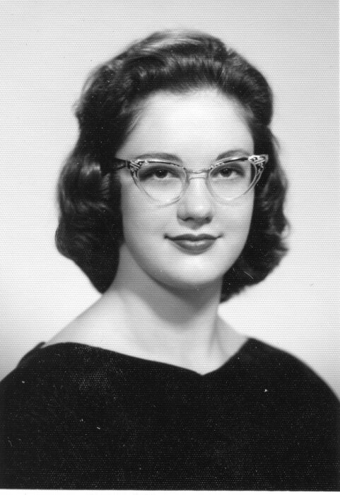 Marilyn Mitchell's Instagram, Twitter & Facebook on IDCrawl