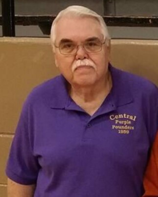 Angela Runyon's Instagram, Twitter & Facebook on IDCrawl