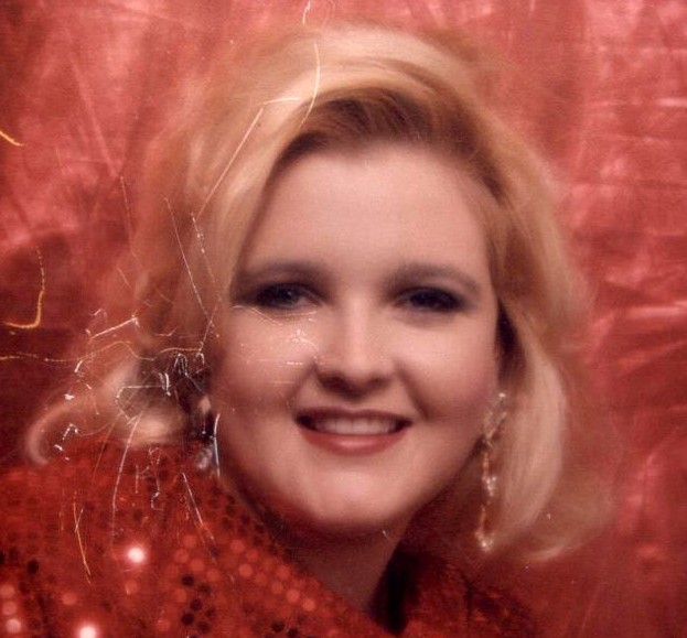 Stephanie Collins's Instagram, Twitter & Facebook on IDCrawl