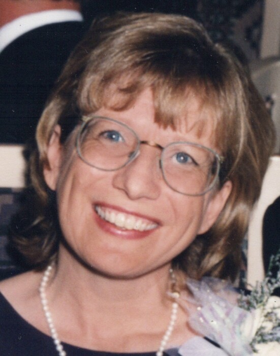 Rebecca Weeks's Instagram, Twitter & Facebook on IDCrawl