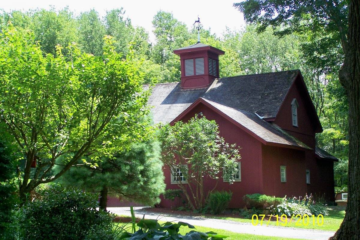 Buttonwood Farm (33 Old Canton Road, Canton (Northwest Highlands ...