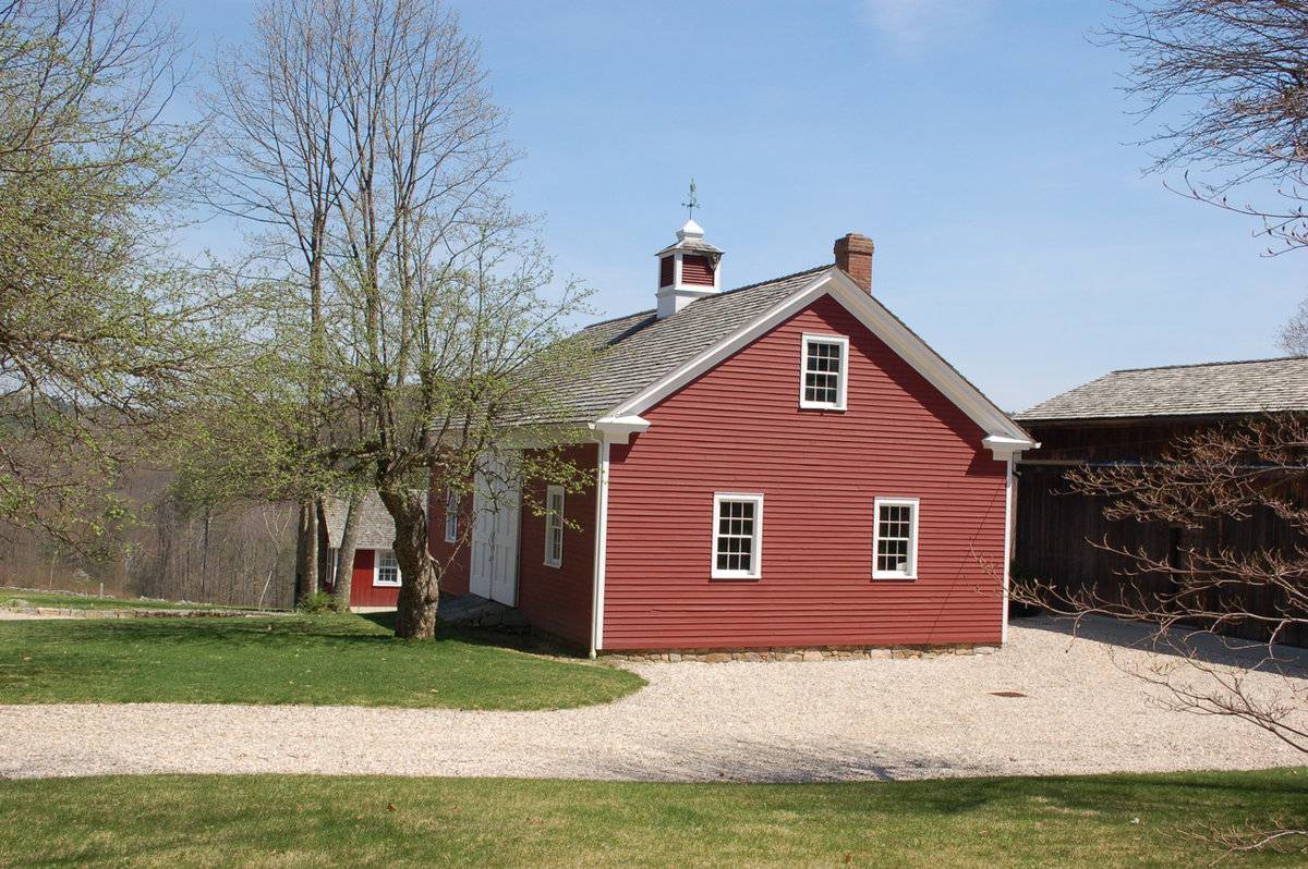 Yelping Hill Farm (13 Yelping Hill Road, Cornwall (Northwest Highlands ...