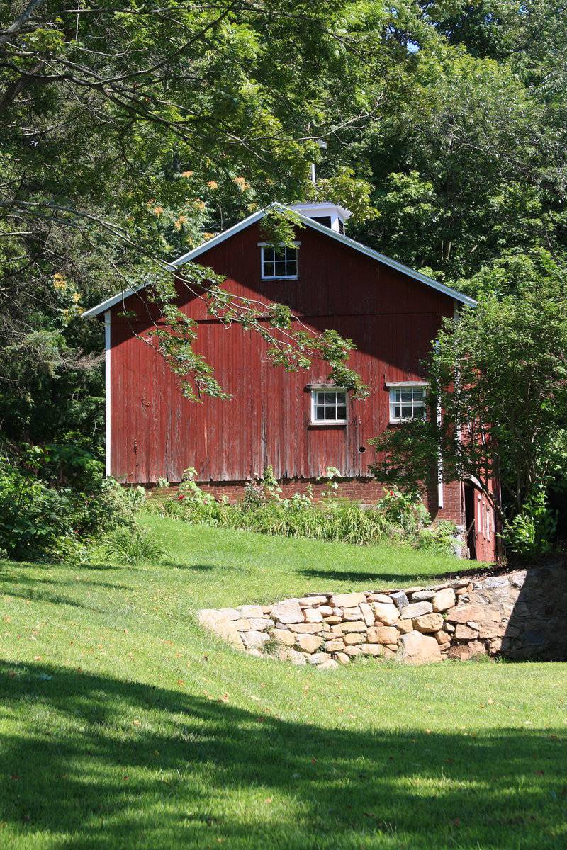 Pleasant View / Phelan Barn (323 North River Street, Guilford (Eastern ...