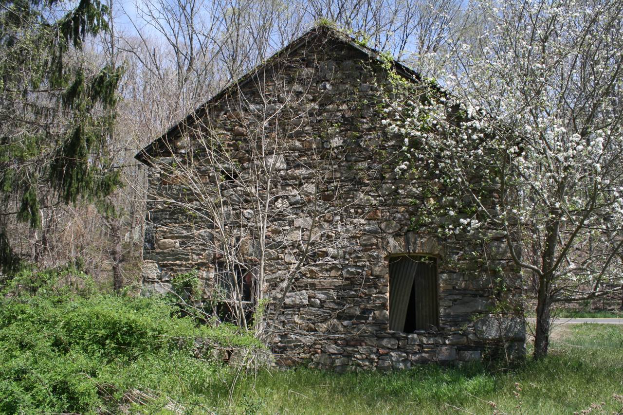 Rebuzzini Barn (8 Old Barn Lane, Guilford (Eastern Coastal Slope ...