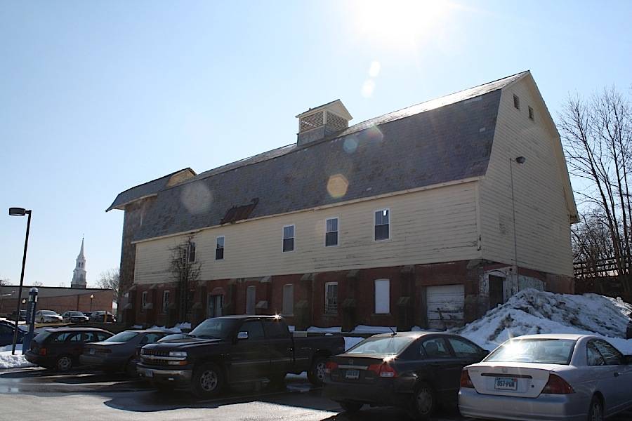 UConn Dairy Barn & Agricultural Quadrangle (Storrs Road (Rte 195) and ...