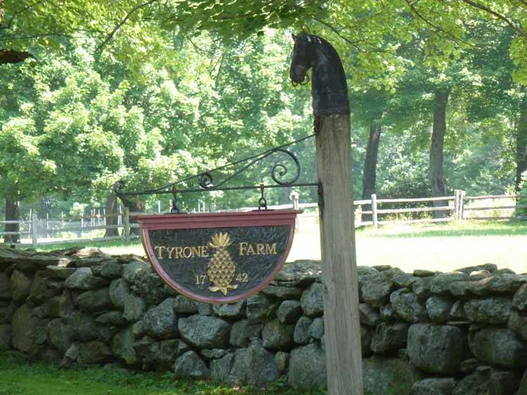 Chestnut Barn at Tyrone Farm (89 Tyrone Road, Pomfret (Eastern Uplands ...