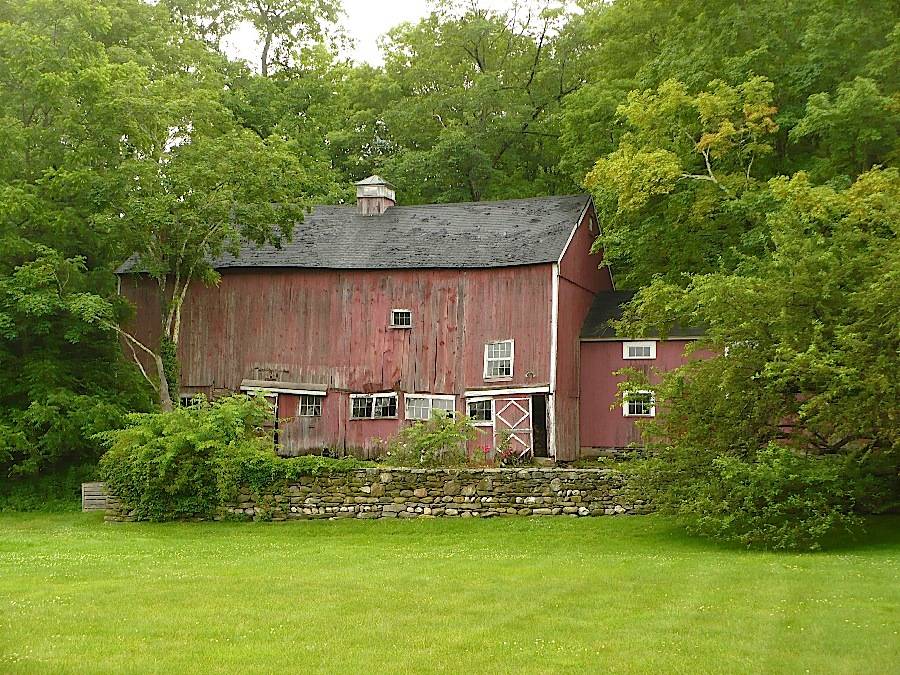 Charles Glover Farmstead/Lacy Barn (27 Wakelee Road, Roxbury (Western ...