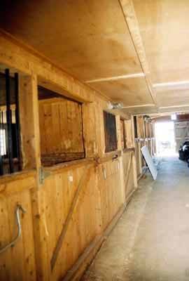 Lyon Farm (102 Lyon Hill Rd, Woodstock ()) | Historic Barns of Connecticut