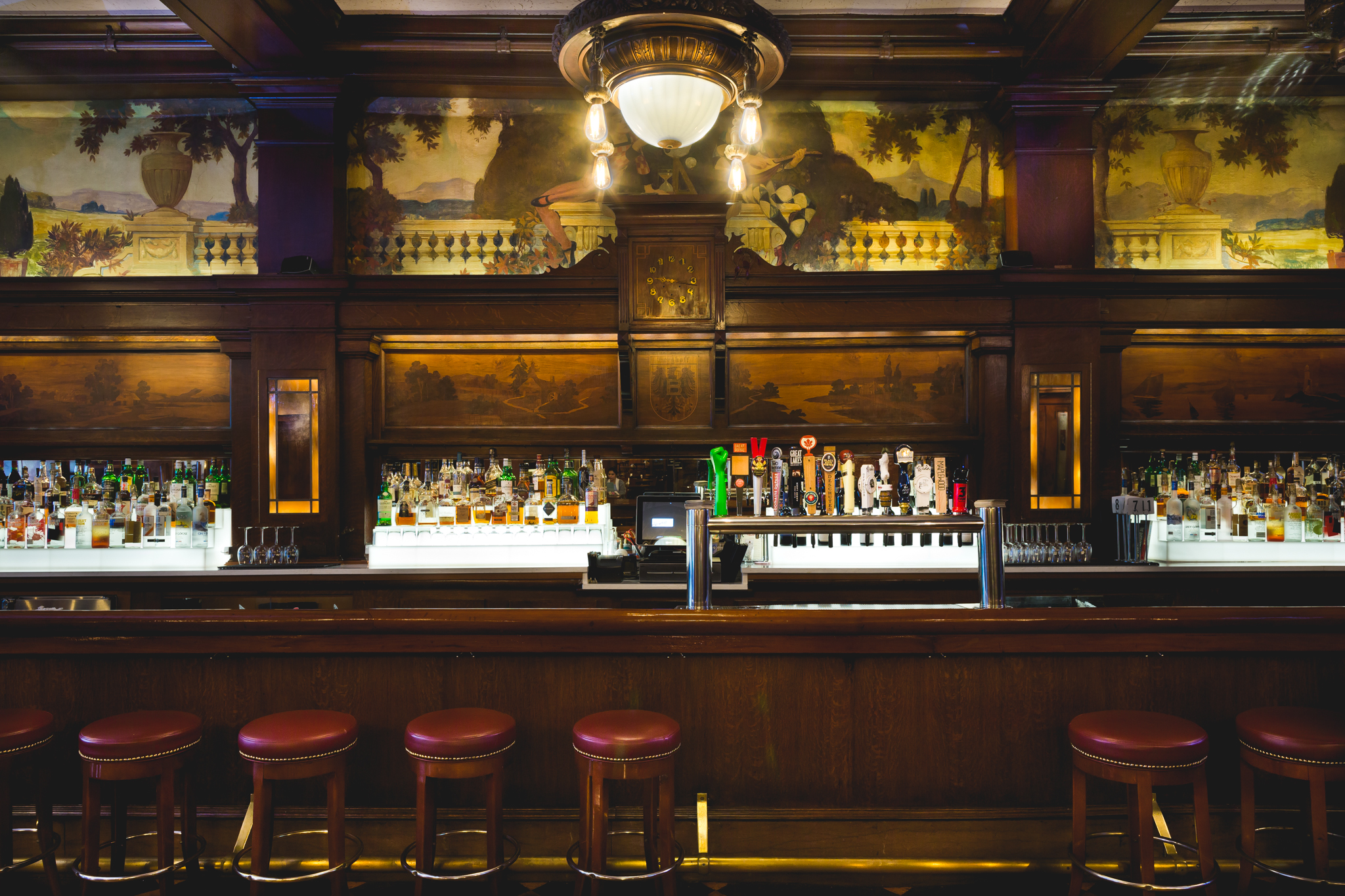 About The Berghoff Restaurant | Culinary Agents