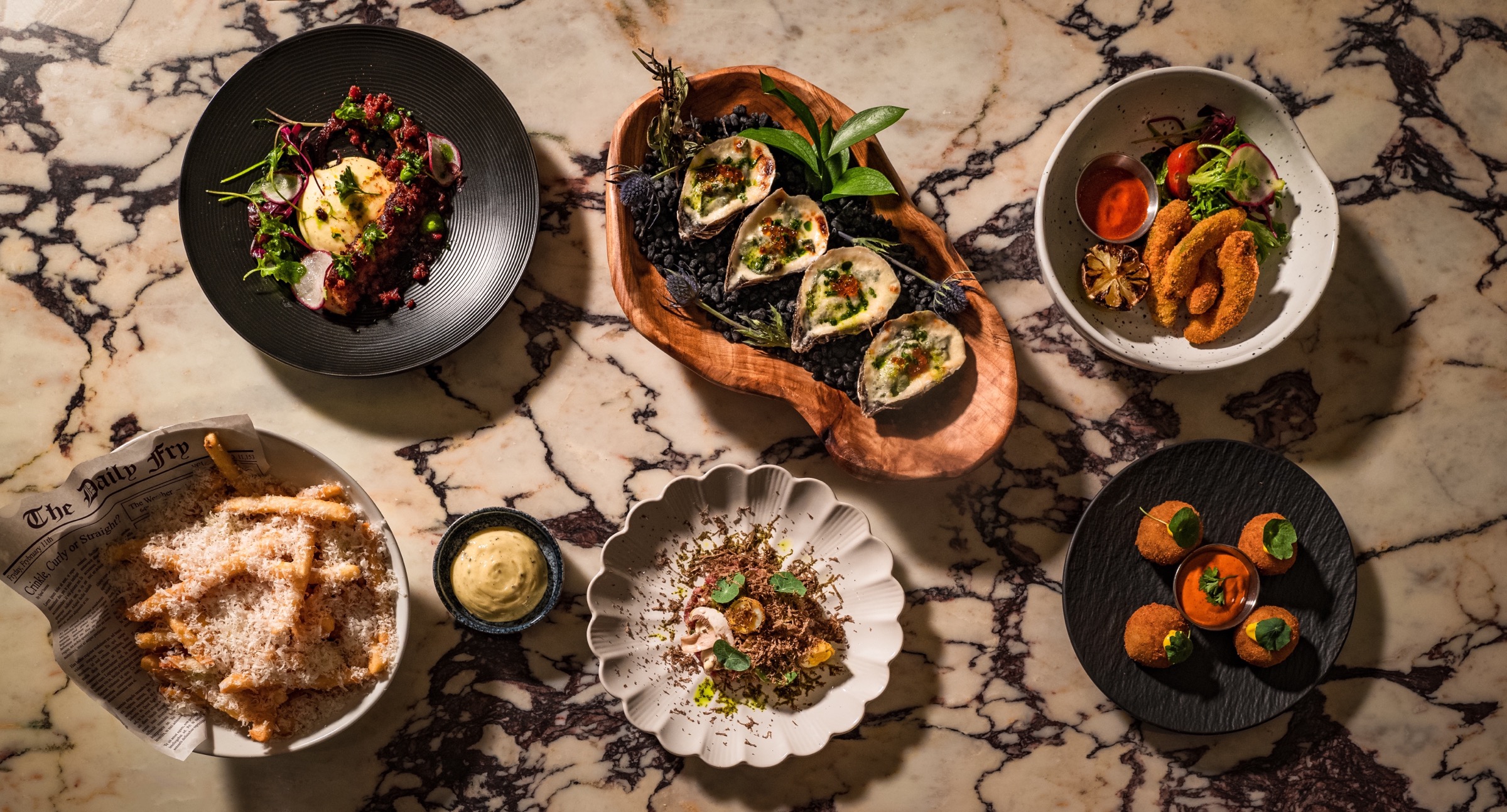 Learn about Le Salon Cocktail Bar & Lounge part of | Culinary Agents