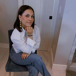 Madison Cook's professional profile | Culinary Agents