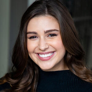 Danielle Macinnis's professional profile | Culinary Agents