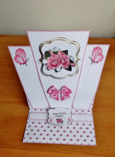 Pink roses triangle shaped easel card. - CUP848864_20842 | Craftsuprint