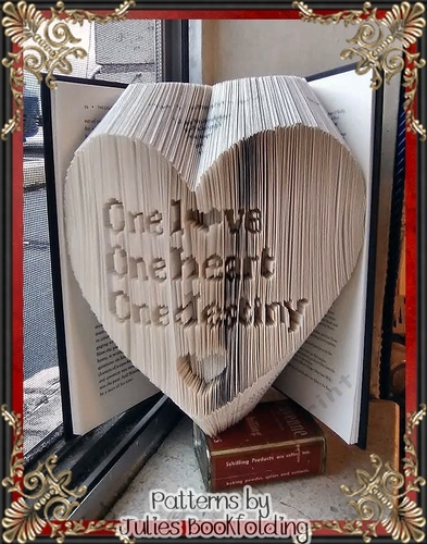 LV24 One love one heart book folding pattern - CUP941043_1031 ...