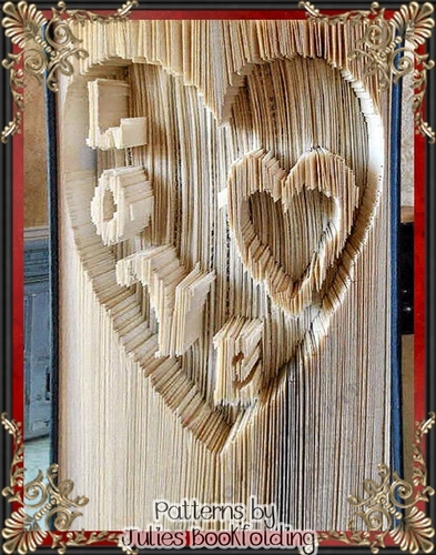 LV27 Love hearts book folding pattern - CUP941046_1031 | Craftsuprint