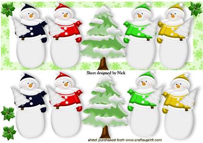 Cute Weeble Snowmen with Christmas Tree Dl - CUP374521_415 | Craftsuprint