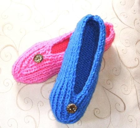 *cozy Toes* Slippers - CUP243506_900 | Craftsuprint