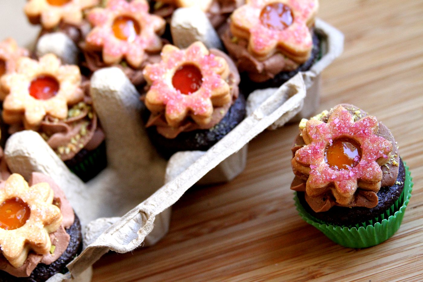 Easter Flower Cupcakes – A Cup of Sugar … A Pinch of Salt